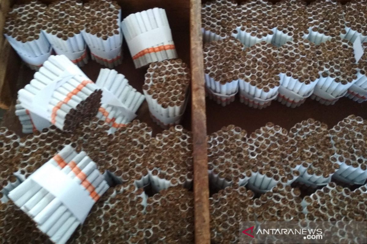 Tobacco and clove farmers demand government protection against ...