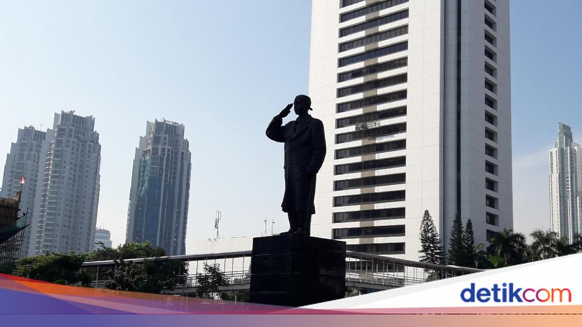 End of Polemic: General Sudirman Statue Will Not Be Moved - jawawa